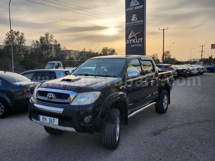 2010 Model Toyota Hilux – Aykut Motors